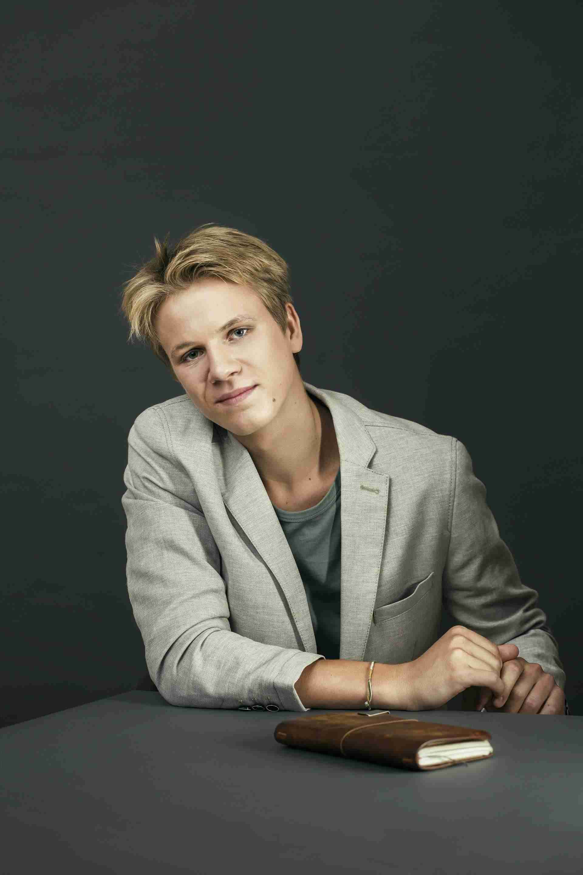 Zdeněk Piškula ztvární hlavní roli v novém představení Divadla ABC Moře ...