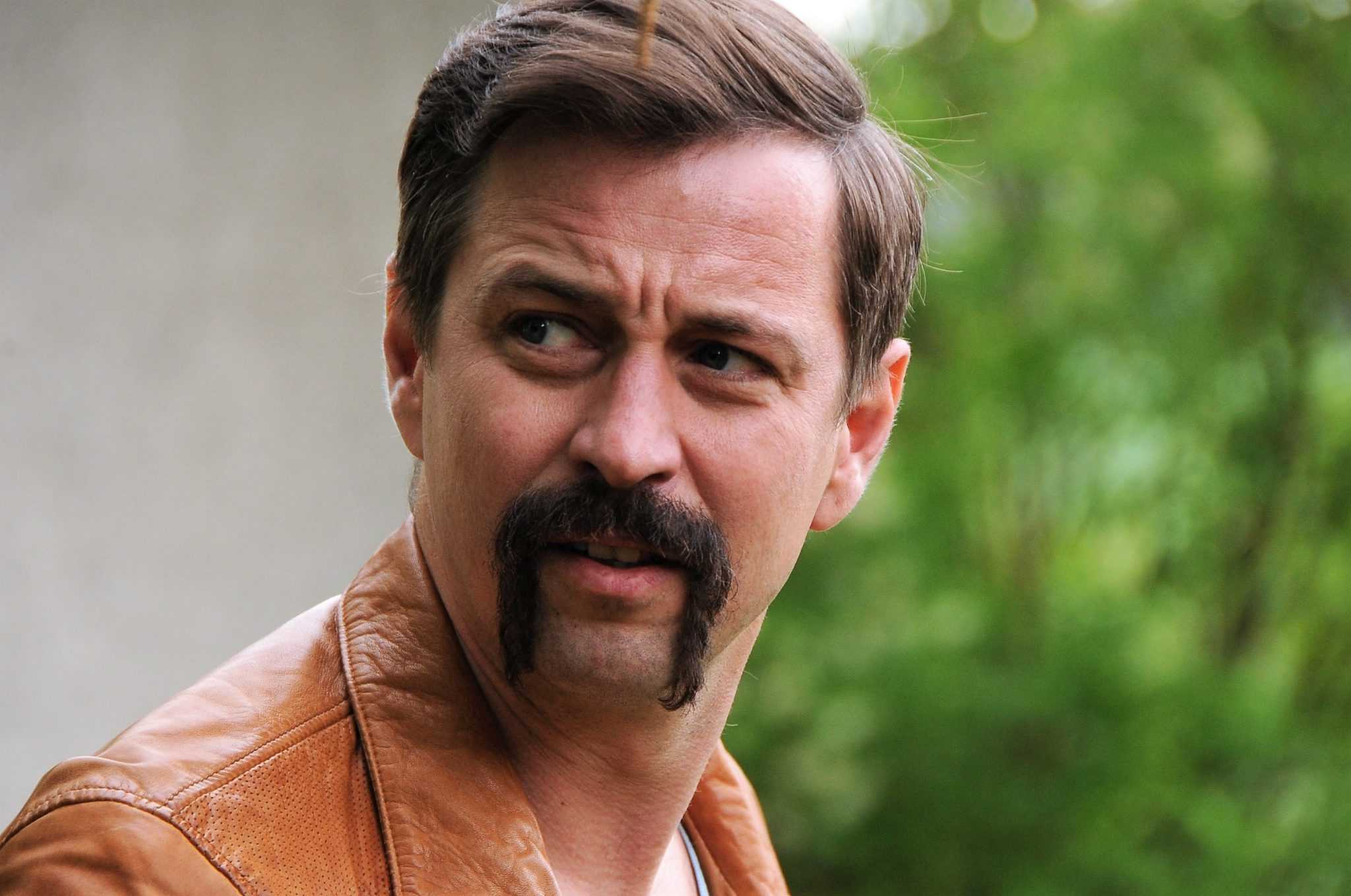 Jan Dolansky - Kritiky.cz